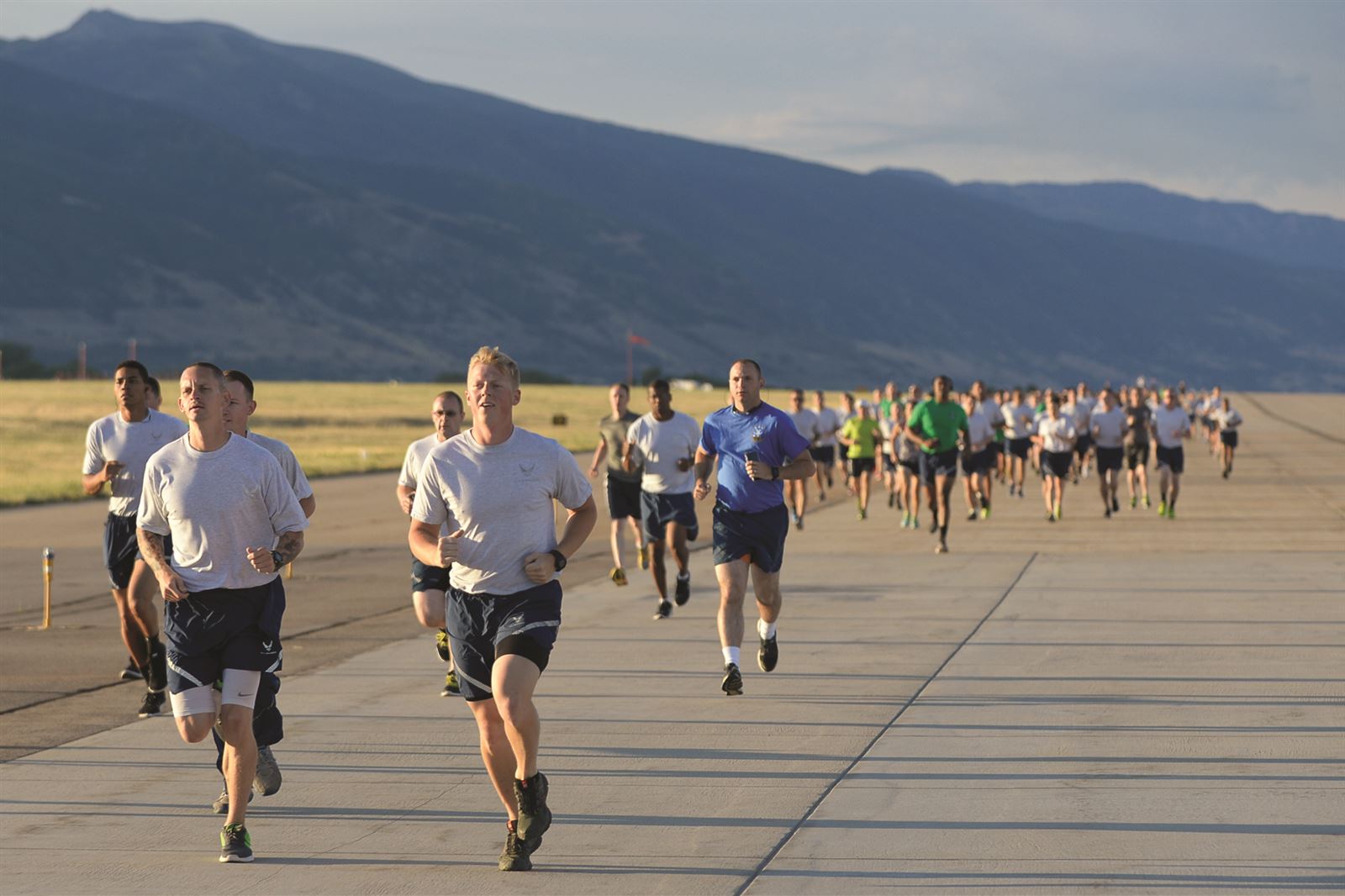 Airmen participate in flightline run – Hilltop Times